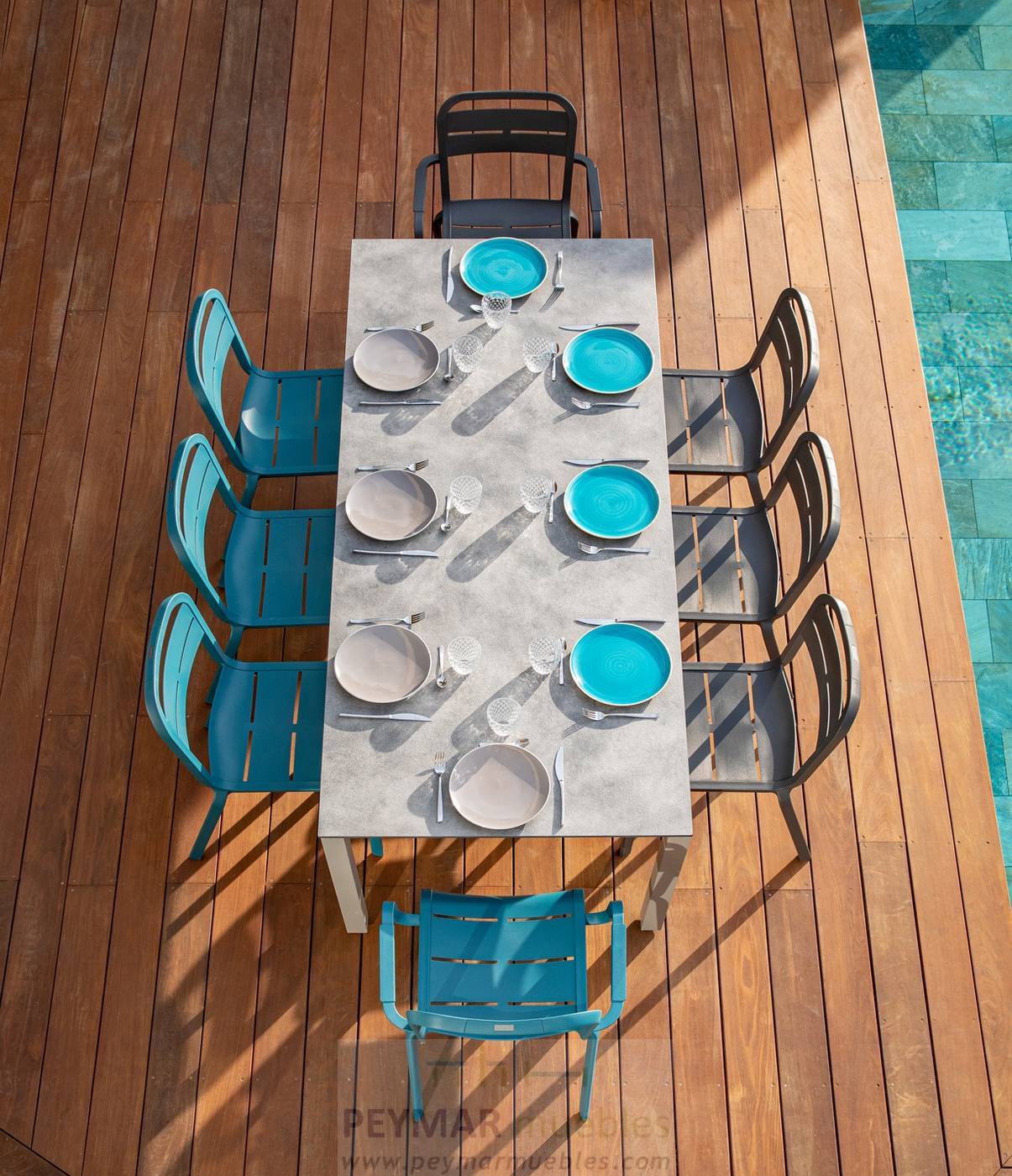 Mesa comedor-jardín 220 de aluminio y HPL[Gregia] de Grosfillex ...